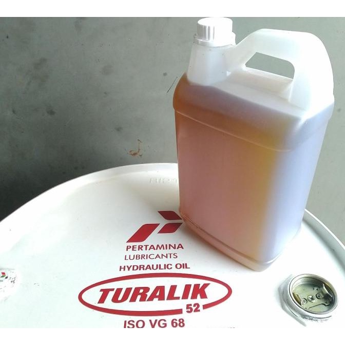 Jual Oli Turalik 52 5L ISO VG-68 Pertamina Hydraulic Oil Hidrolik 5 ...