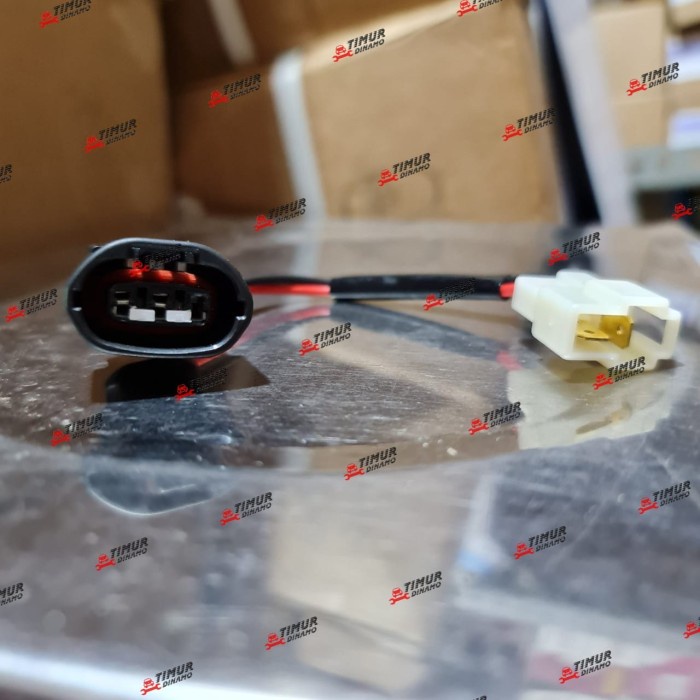 Jual Socket Alternator Kubota Yanmar Oval 3 Sesuai Foto Kaki 2 Kabel ...