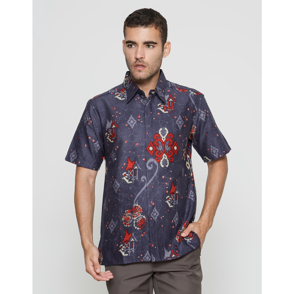 Jual Arjuna Weda Hem Body Fit Batik Modern 23 Pria 120102764 | Shopee ...