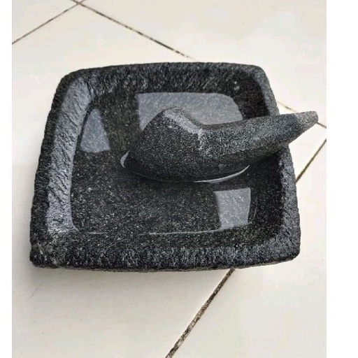 Jual cobek batu asli 20 cm KOTAK 20 CM BATU ALAM ASLI GUNUNG | Shopee ...