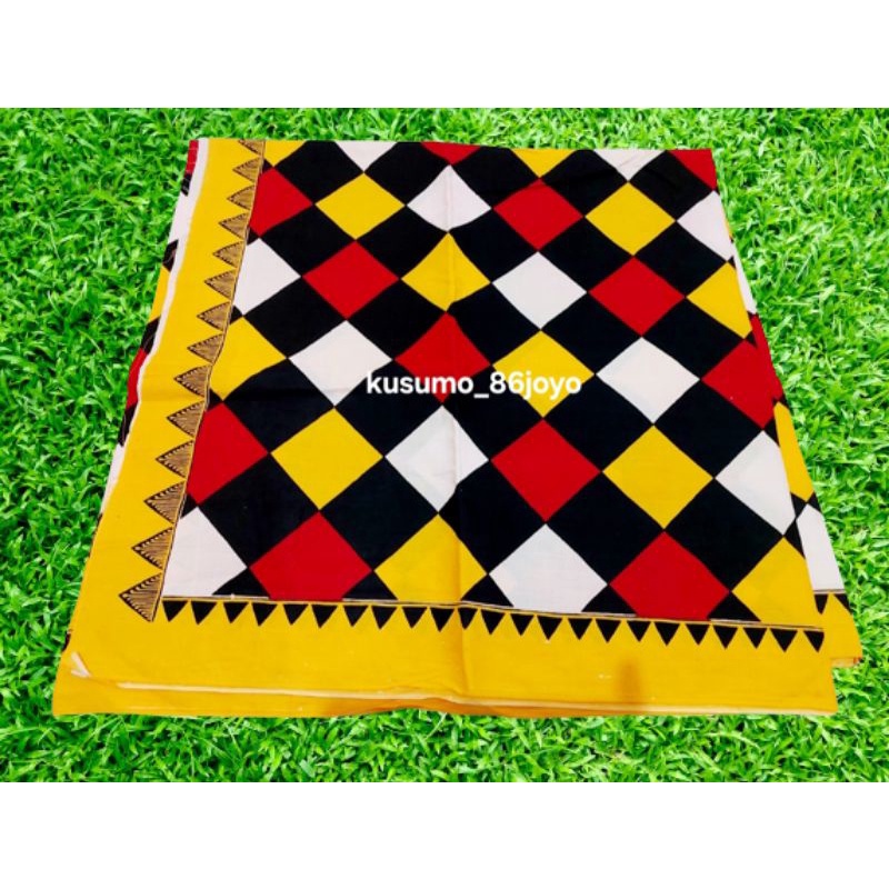 Jual Kain Poleng 4 Warna Jarik Kotak Bali 2X1 Meter | Shopee Indonesia