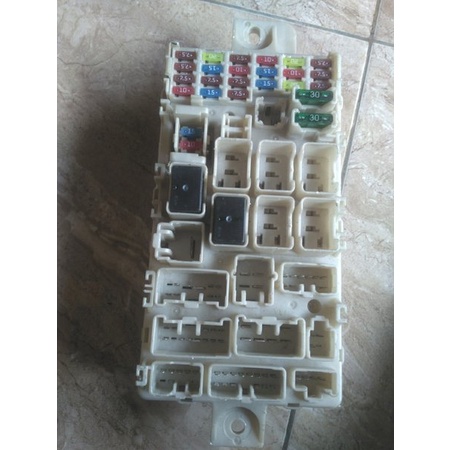 Jual Fuse Box-Box Sikring Copotan Mobil All New Pajero Triton | Shopee ...
