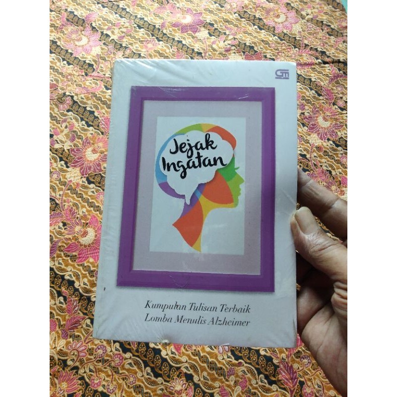 Jual Buku Kumpulan Tulisan, JEJAK INGATAN Kumpulan Tulisan Terbaik ...