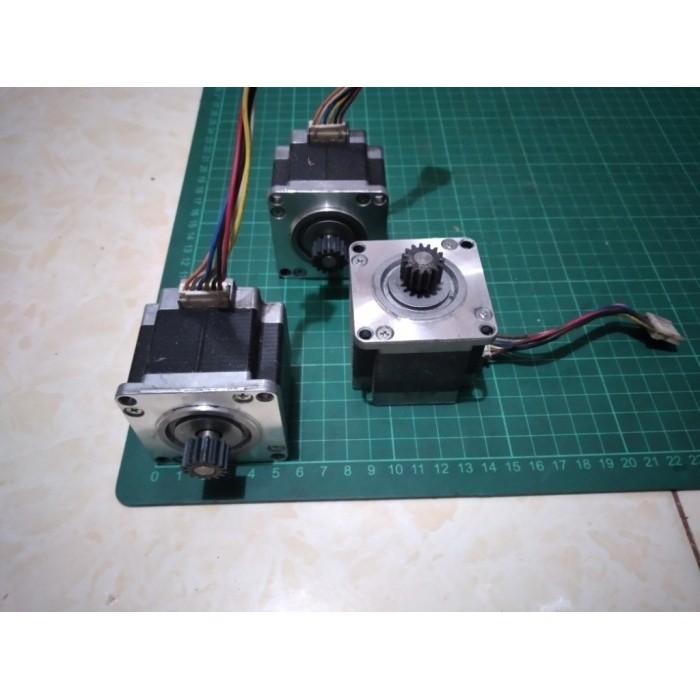 Jual Stepper Motor Minebea Matsushita 23KM-K339-G1V | Shopee Indonesia
