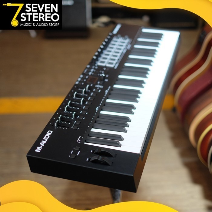 Jual NEW!!! M-Audio Oxygen Pro 61 Midi Controller 61 keys | Shopee ...