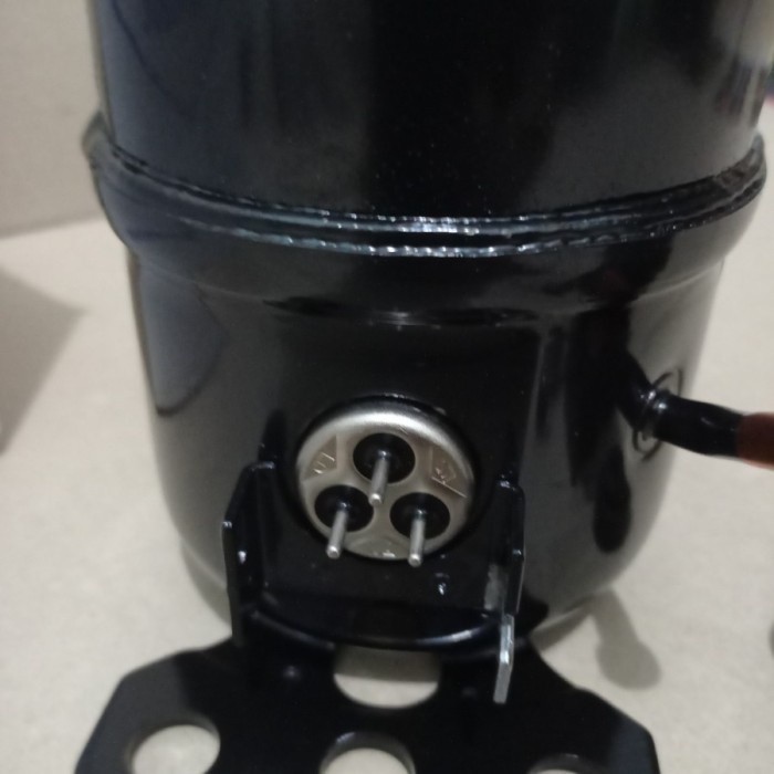 Jual Kompresor Kulkas/Compressor Kulkas Merk Fuji Sr52 1/6 Pk/Hp ...