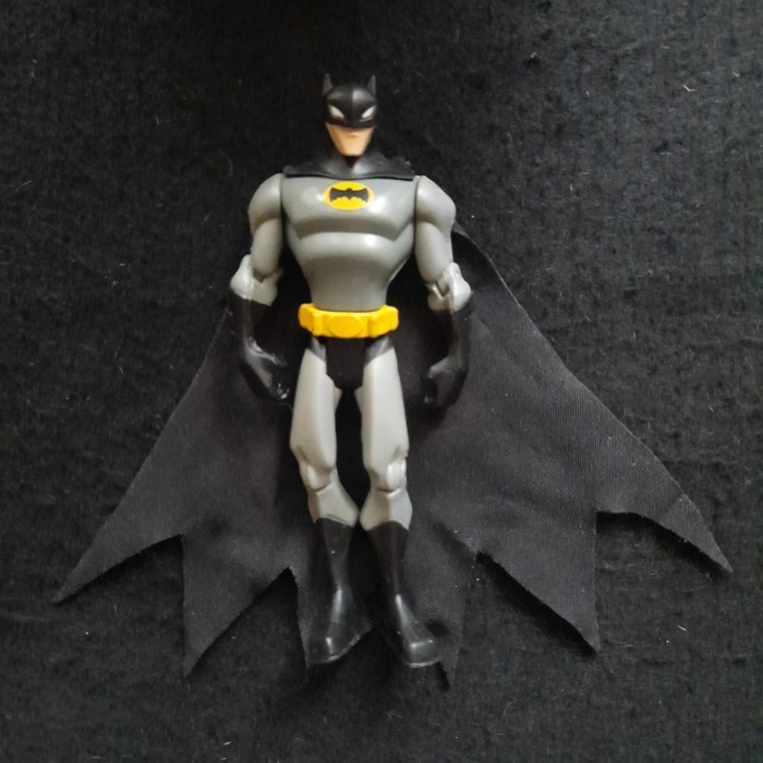 Jual DC Batman The Animated Series 2004 The Batman Action Figure by ...