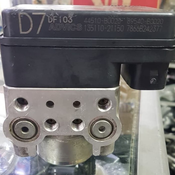 Jual New!! modul Abs Actuator Abs Toyota Rush Terios D7 | Shopee Indonesia