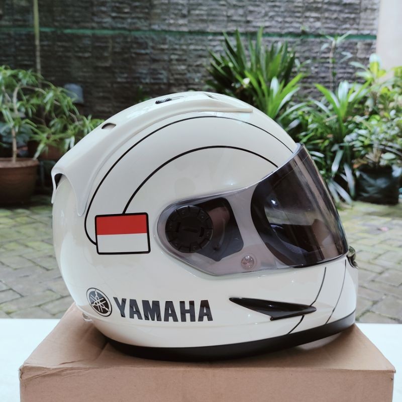 Jual Helm Yamaha Vintage Fullface Team Fiat Putih Ori (NOS, GENUINE ...