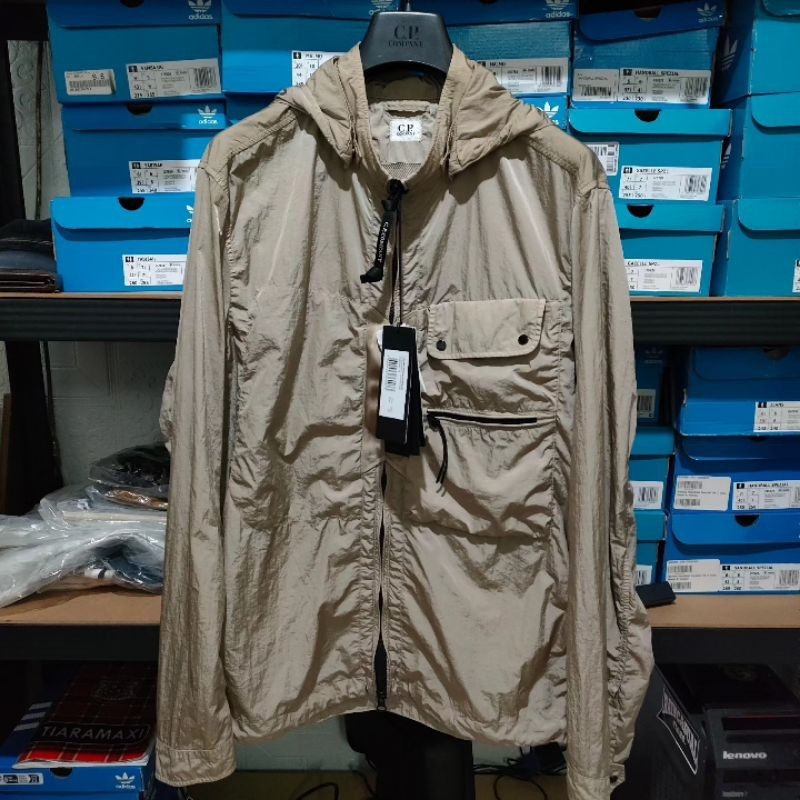 Jual CP COMPANY CHROME-R GOGGLE OVERSHIRT JACKET BEIGE | Shopee Indonesia