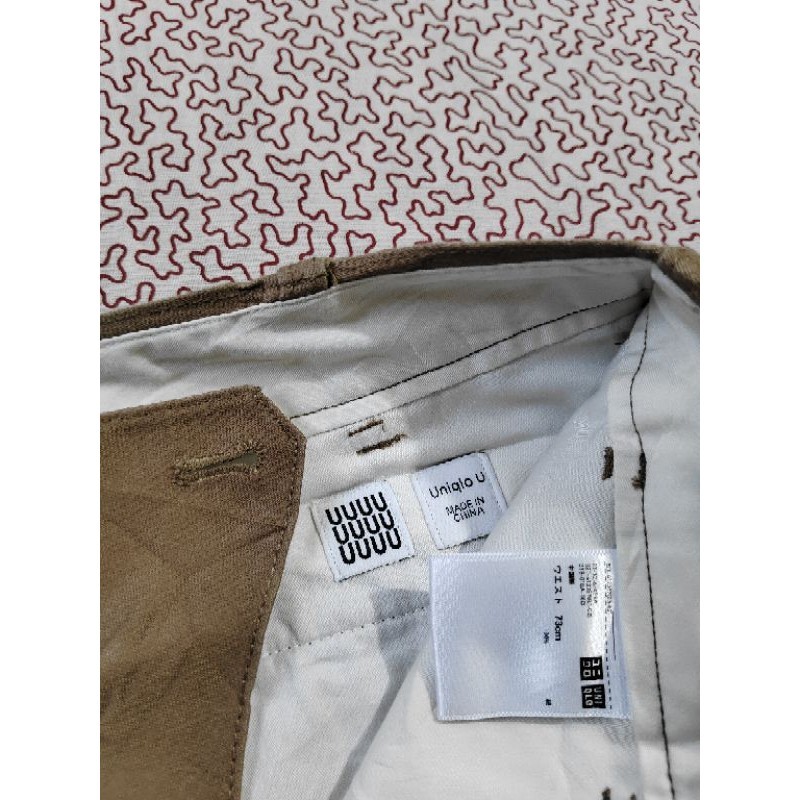 Jual chino Uniqlo U | Shopee Indonesia