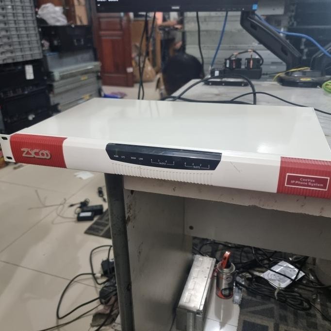 Jual Zycoo CooVox U100 IP PBX IP Phone System Rack 1U Murah | Shopee ...
