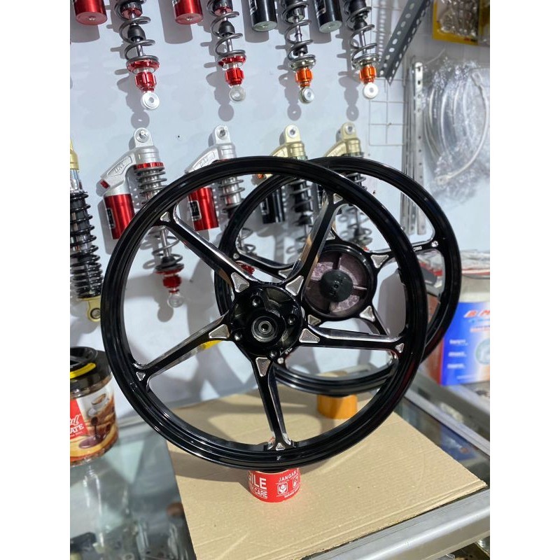 Jual VELG VND AK55 model ENKEI oren, hitam detail bagus berkualitas ...