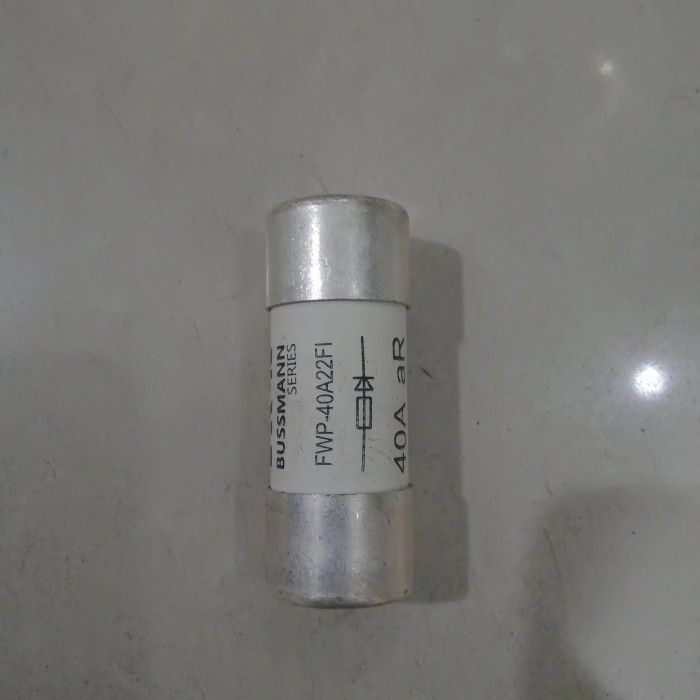 Jual Harga!! Fuse FWP40A22FI Fuse Protistor 22x58 40A 690V Original ...