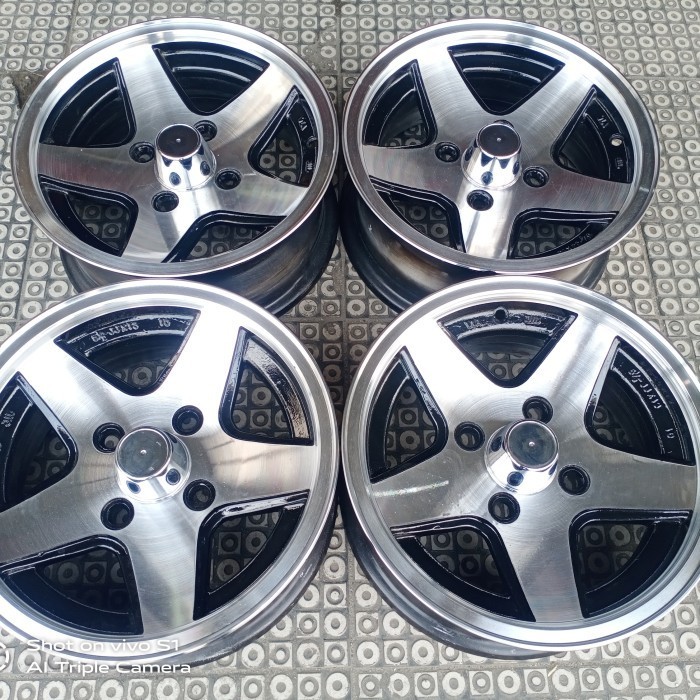 Jual velg japan enmaru R13 pcd 4x114 kijang carry futura colt ad 5bji ...
