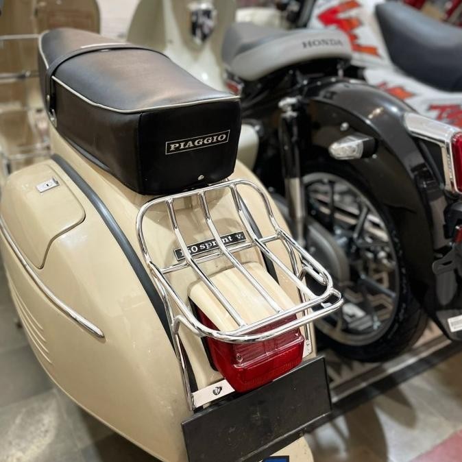 Jual backrack rak belakang vespa super sprint belakang chrome new model ...