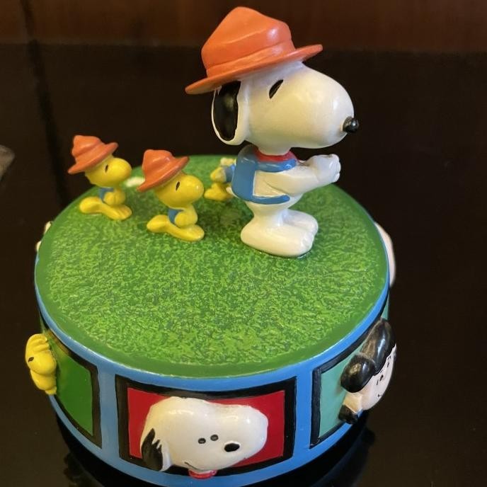 Jual snoopy music box defect | Shopee Indonesia