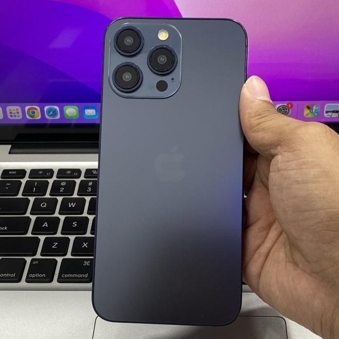 Jual DUMMY IPHONE 15 PRO MAX ( LAYAR PECAH ) | Shopee Indonesia