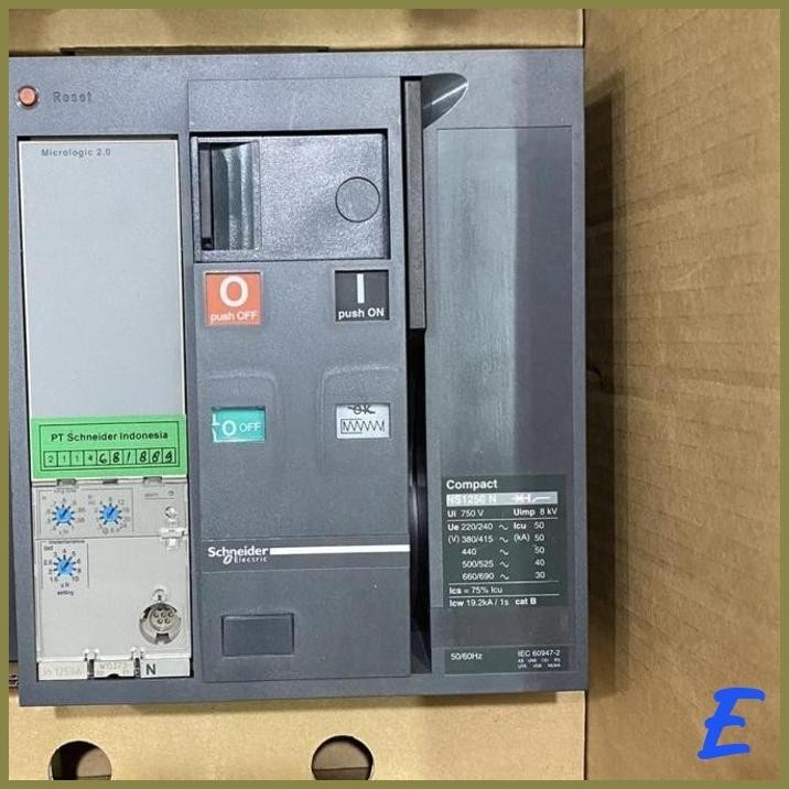 Jual | LEB | SCHNEIDER MCCB 50KA NS1250N 3P 1250A MOTORIZED 33478E ORIGINAL | Shopee Indonesia