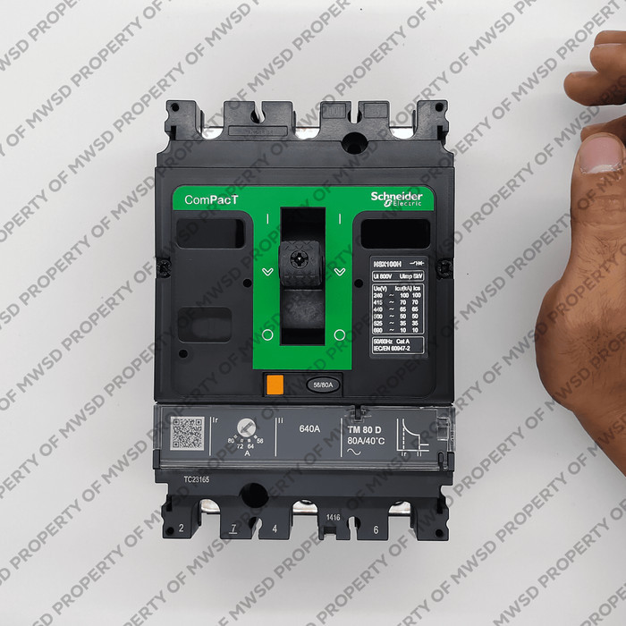Jual SCHNEIDER MCCB NEW NSX100H 3P 80A TMD 70KA TMD C10H3TM080 | Shopee Indonesia