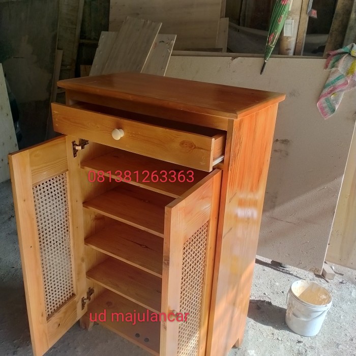 Jual Rak Sepatu Bahan Kayu Ukuran 120X90X40Cm Lacipakai Rel Soft ...