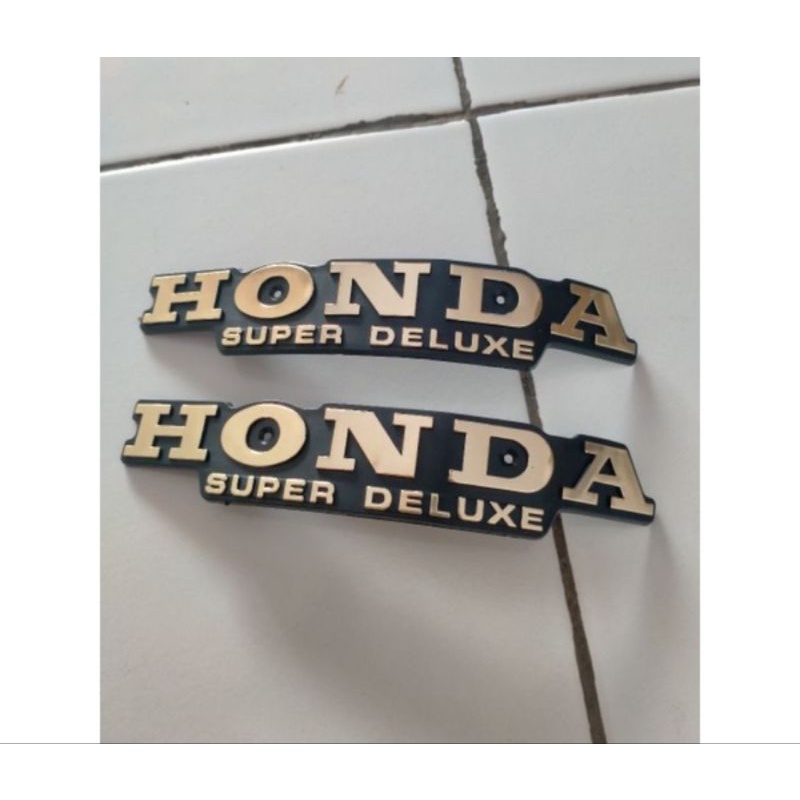 Jual Emblem tangki gl 100 stiker tangki gl 100 logo tangki gl 100 ...