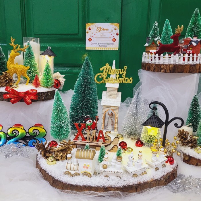 Jual Paket Dekorasi Hiasan Natal Pohon Mini Pajangan Meja | Shopee ...