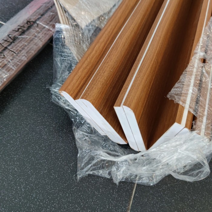 Jual PLINT PVC PADAT 10 CM | Shopee Indonesia