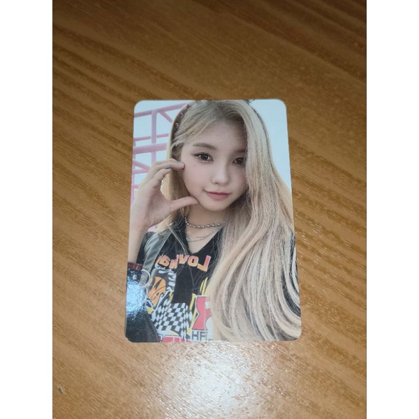Jual official photocard DAYEON Kep1er (first impact) | Shopee Indonesia