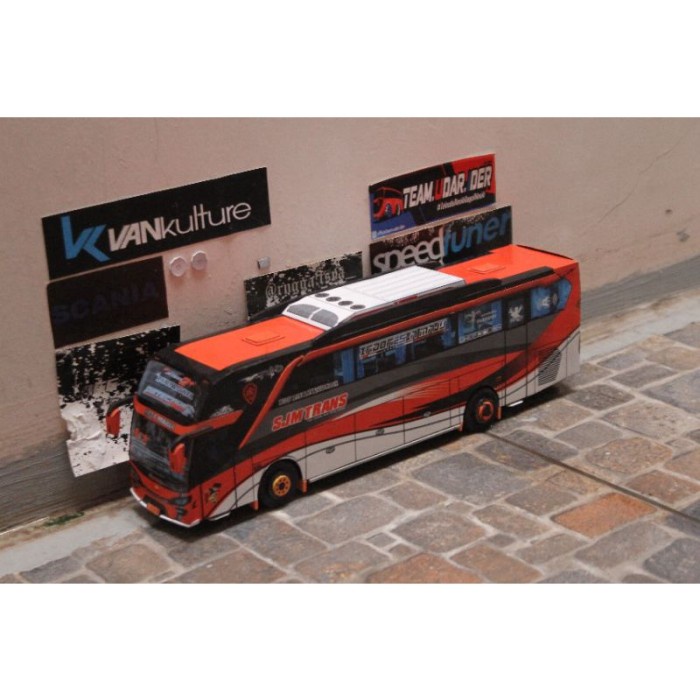 Jual PROMO!!! TERLARIS! PAPERCRAFT BUS SKALA 1:50 SJM DETECTIVE CONAN ...