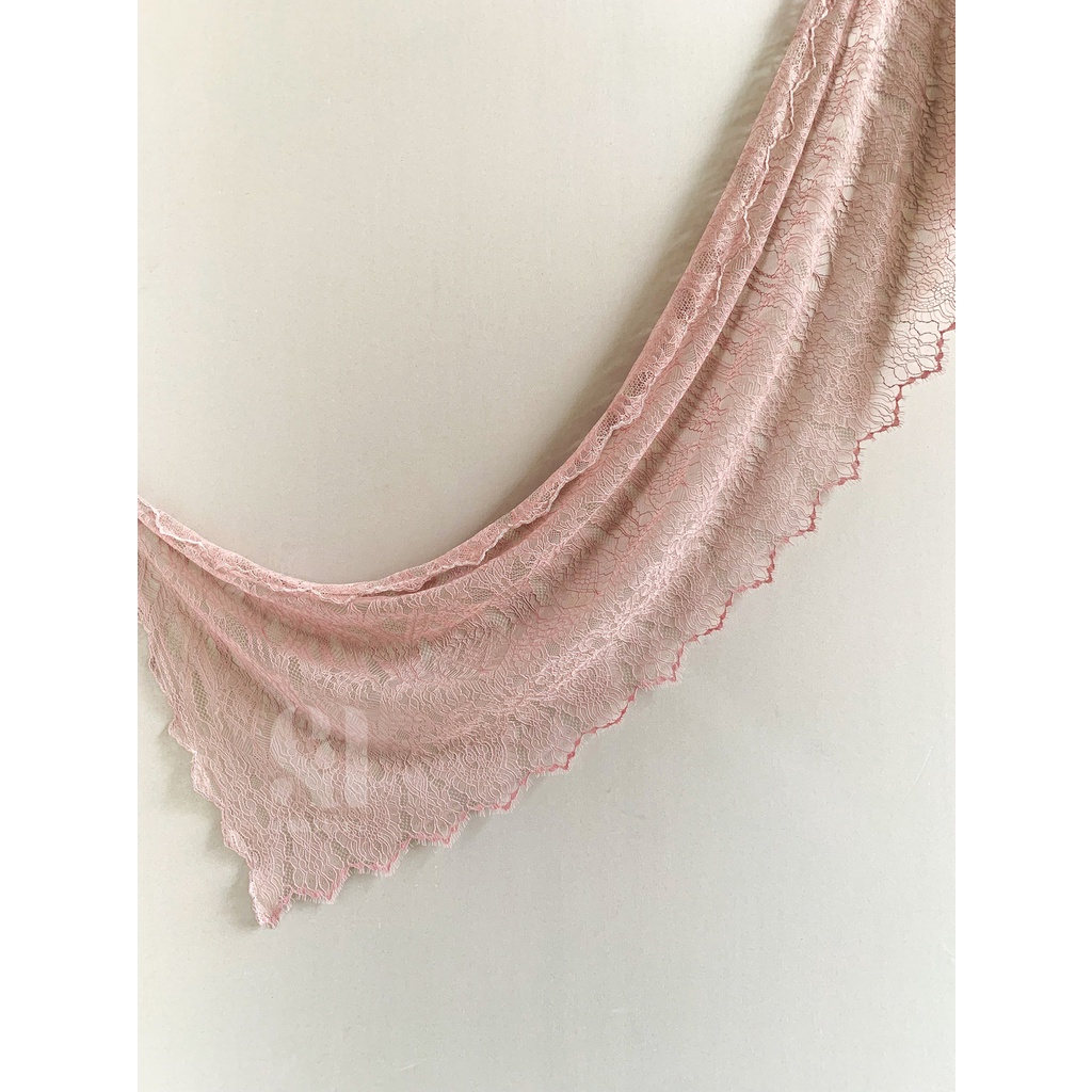Jual Inara Pashmina Lace Premium Esattire - Hijab Kerudung Lebaran dan ...