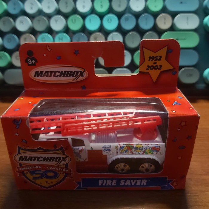 Jual COD Matchbox 50Th Anniversary Fire Saver Truck Terbaru | Shopee ...