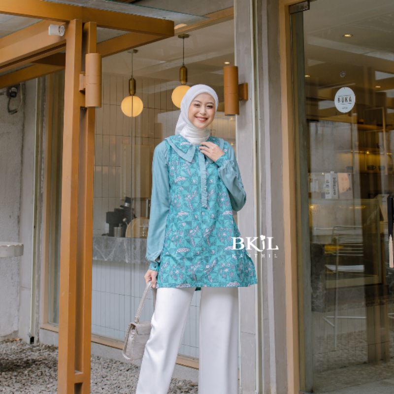 Jual KANTHIL Baju Batik Wanita Modern Atasan Batik Cap Ayana | Shopee ...
