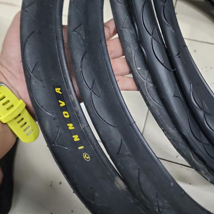 Jual ban luar 20 x 1 3/8 451 innova hitam polos harga satuan The best ...