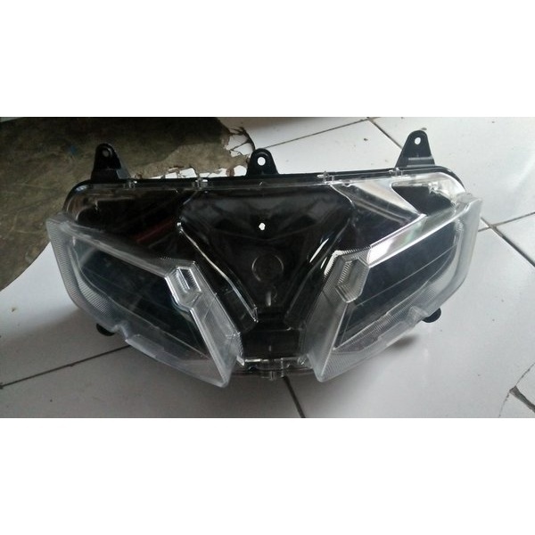 Jual Batok Sama Mika Yamaha R15 Kosongan Buat Robahan Proji Barang ...