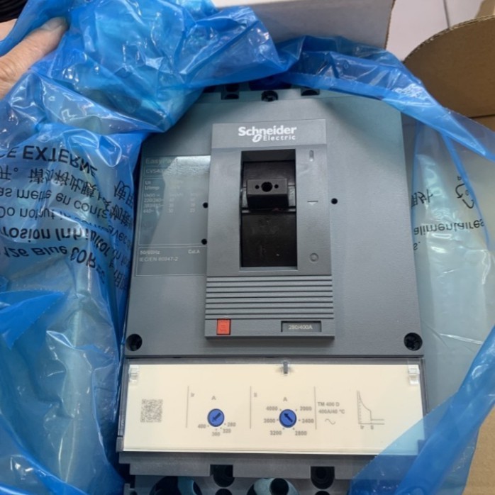 Jual [New Ori] Schneider Mccb Cvs400N 3P 400A 400 A Tm320D Lv540316 Cvs ...