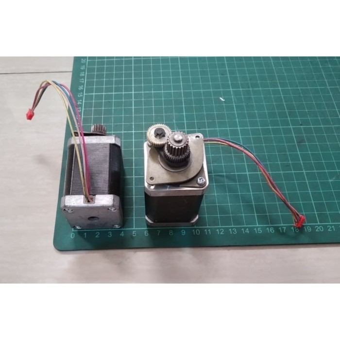 Jual Nema 17 Nema17 MOTOR STEPPER TYPE 17HDB401-01N MOONS Bipolar 4 ...