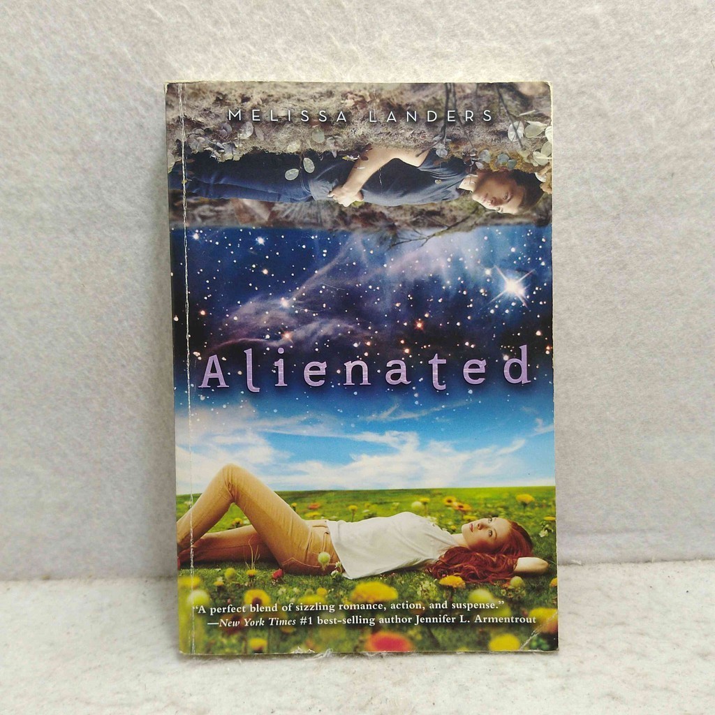 Jual Buku Novel Import Alienated - Melissa Landers - B Inggris | Shopee ...