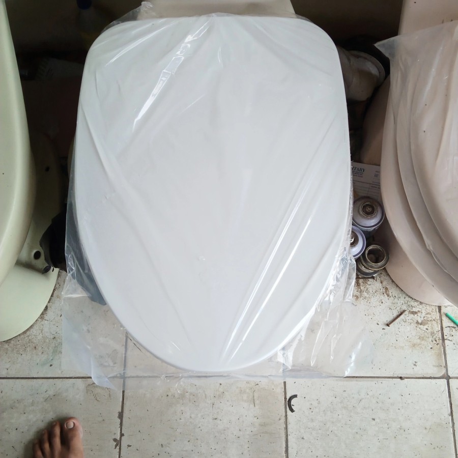 Jual tutup cover closet toilet closed duduk toto simponic | Shopee ...
