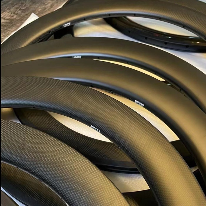 Jual NEW SERIES CARBON RIMS VELG SEPEDA ROADBIKE TRAKBIKE FIXIE CARBON ...