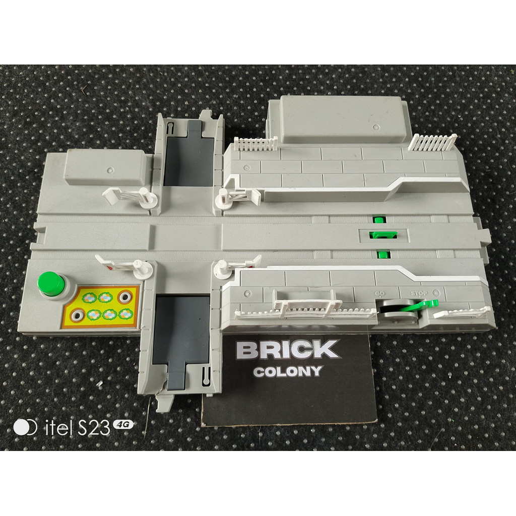 Jual Plarail /Plaroad Elsbridge Crossing Station Takara Tomy Thomas ...