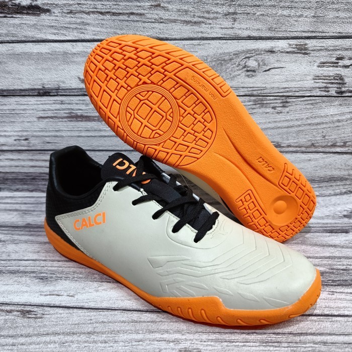 Jual Baru!!! Sepatu Futsal CALCI PUNISHER ID JR Original | Shopee Indonesia