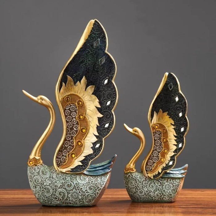 Jual Masterpiece Patung Angsa Batik Seni Sejati Hadiah Ekslusif ...