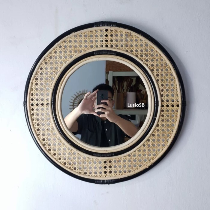 Jual CERMIN BULAT ROTAN AESTHETIC / CERMIN DINDING ROTAN 50CM ...