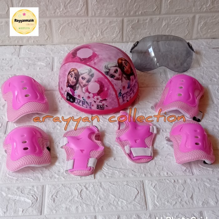 Jual HELM SEPEDA ANAK CEWEK/SEPATU RODA+DEKER PELINDUNG SIKU DAN LUTUT ...