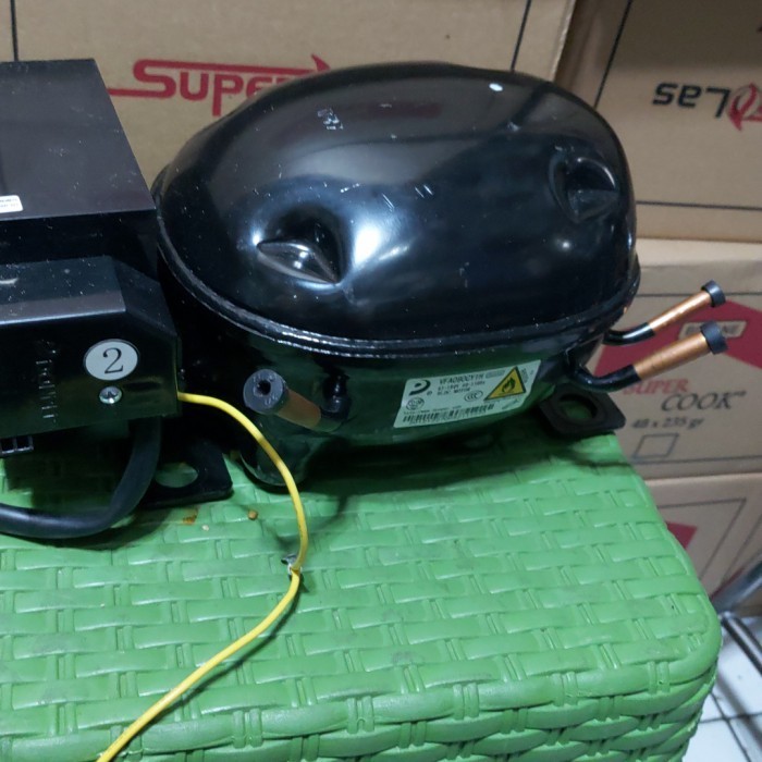 Jual KOMPRESOR kULKAS AQUA INVERTER VFA090CY1H + PCB ORIGINIAL | Shopee ...