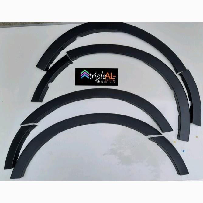 Jual Over Fender Body Kit Fender Trim Innova Reborn Venturer Original ...
