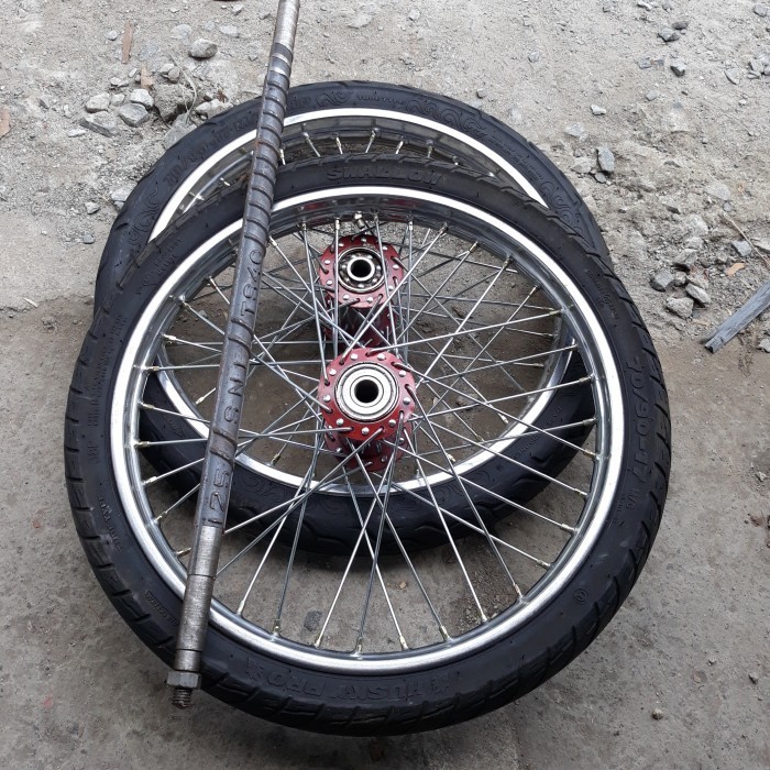 Jual Roda Gerobak Dorong 1Sett Ring 17 Ruji Motor Roda Kastor Ban ...