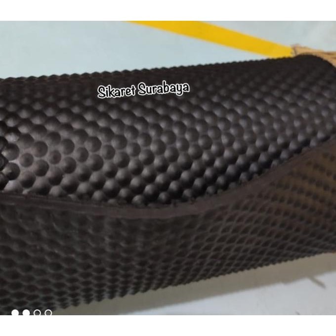 Jual Karpet Karet Bak Pick Up 6mm Universal. Karpet Sapi. Karpet Roll ...