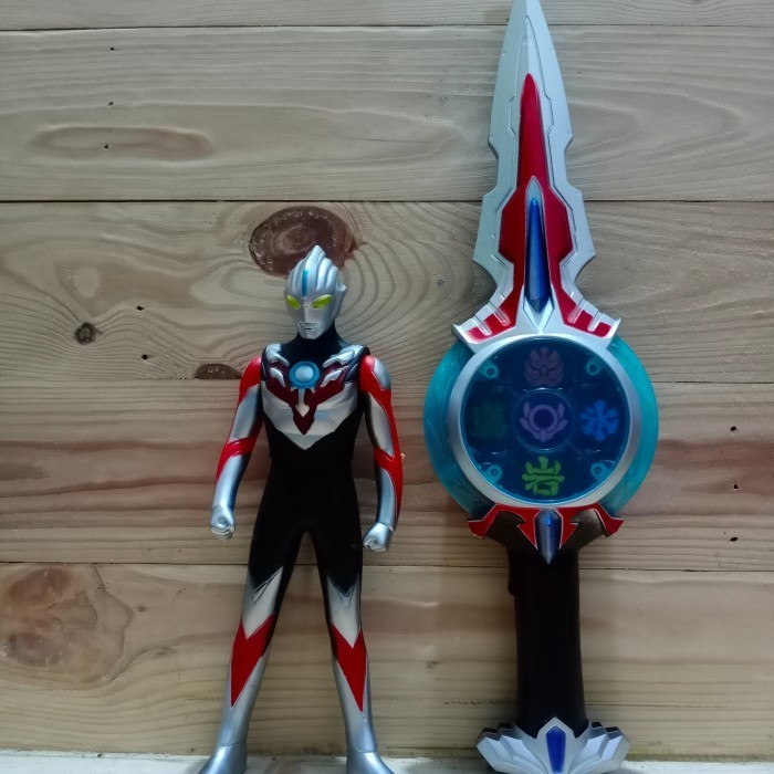 Jual TOP figure ultraman orb plus pedang ultraman orb orbcalibur orb ...